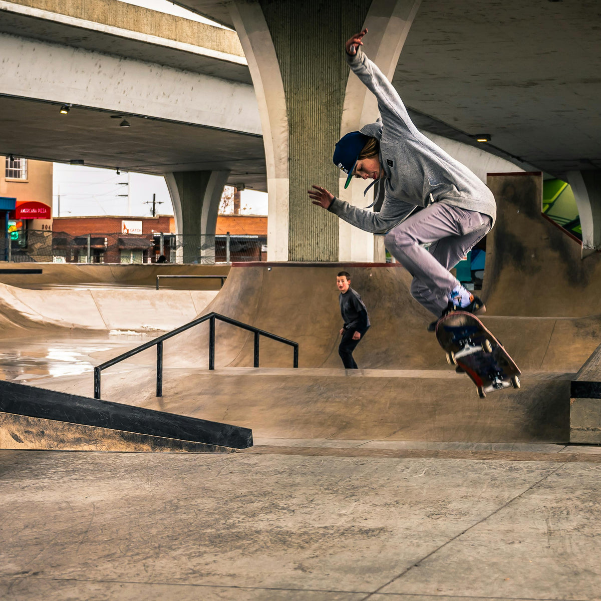 How to Choose a Local Skate Shop – Amateur Athlete Skate Shop
